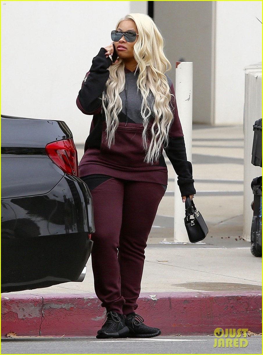 Blac Chyna Shares New Photo Of Rob Kardashian & Dream: Photo 3836664 ...