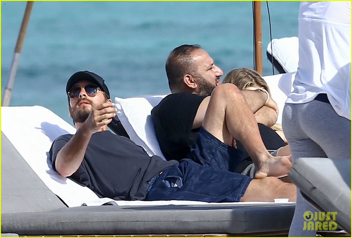 Scott Disick Cuddles By the Pool with Another Woman in Miami: Photo ...
