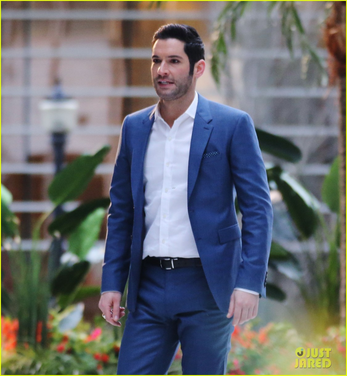 Tom Ellis Is Covered in Blood for 'Lucifer' Fight Scene: Photo 3847413 ...