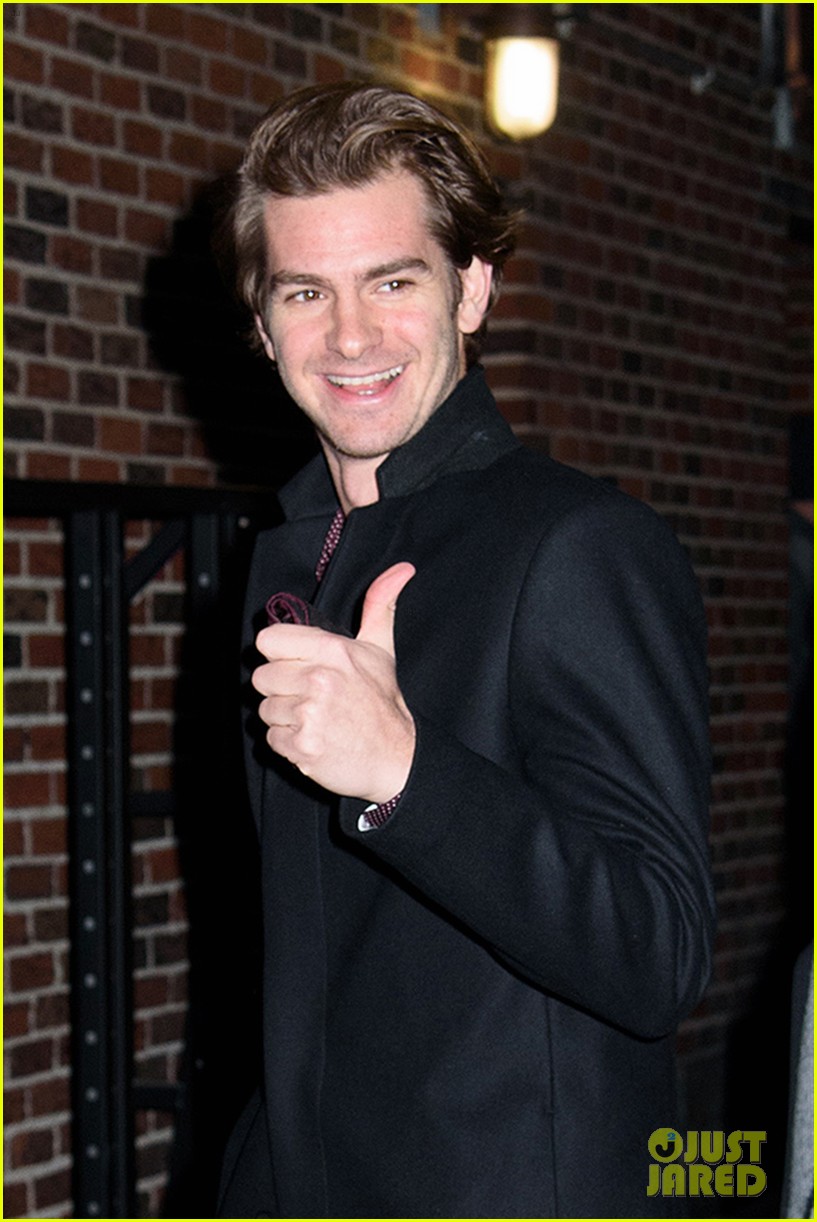 VIDEO: Andrew Garfield Kisses Stephen Colbert Twice On 'The Late Show ...