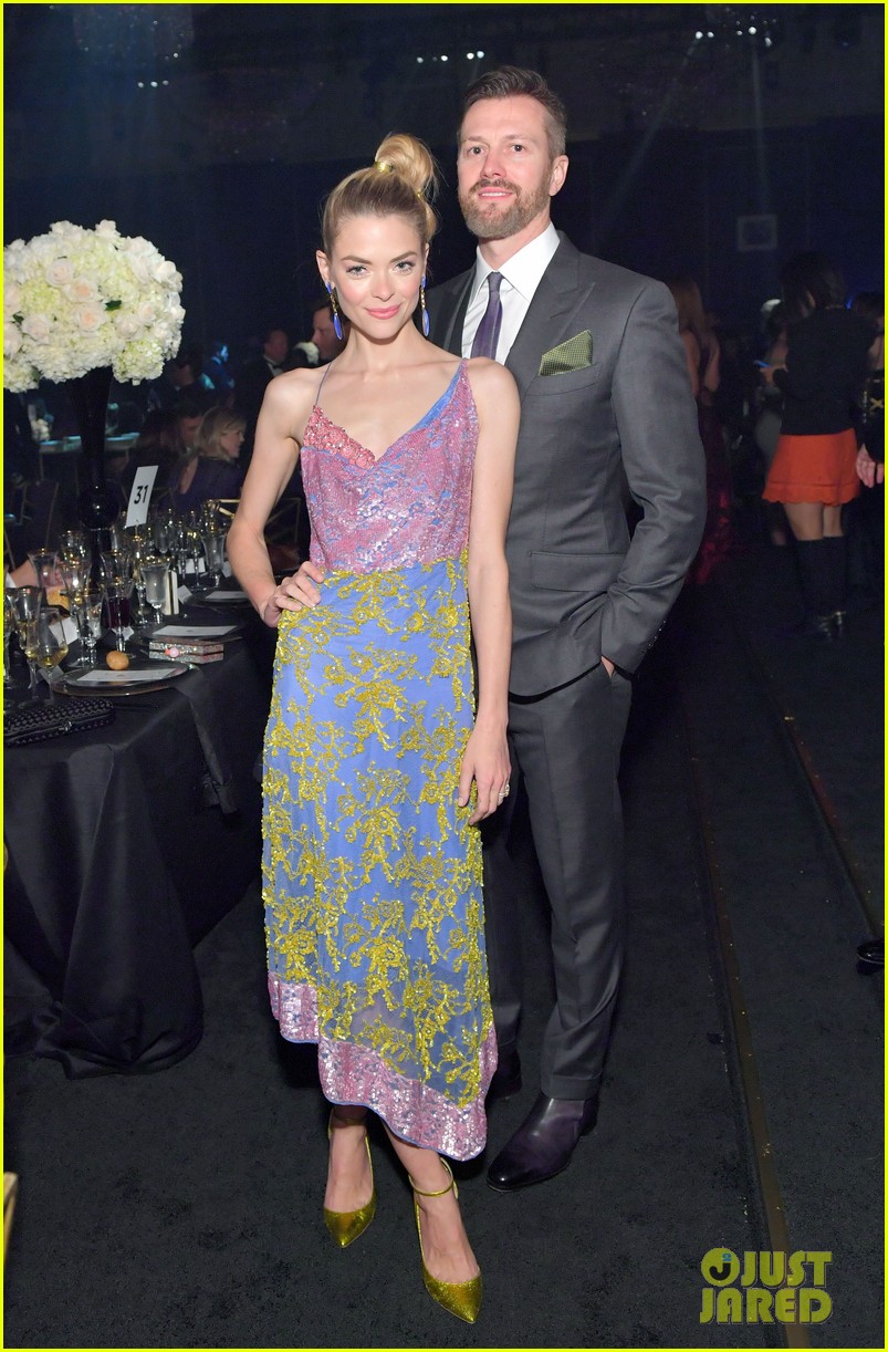 Amber Heard, Jaime King, & Kristen Bell Glam Up for a Great Cause at ...