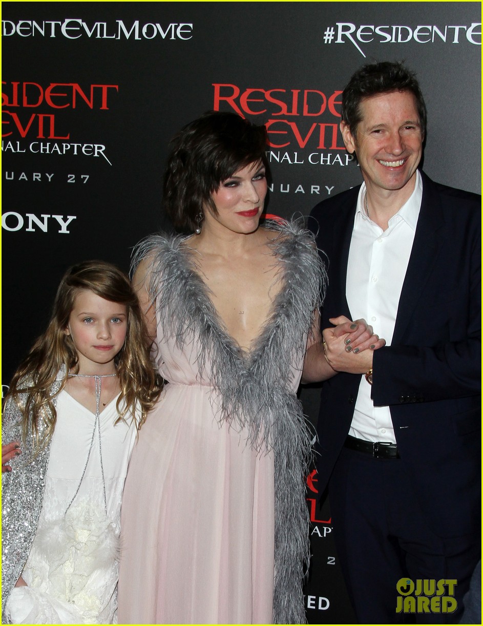 Ruby Rose Joins Milla Jovovich & Family At 'Resident Evil' L.A ...