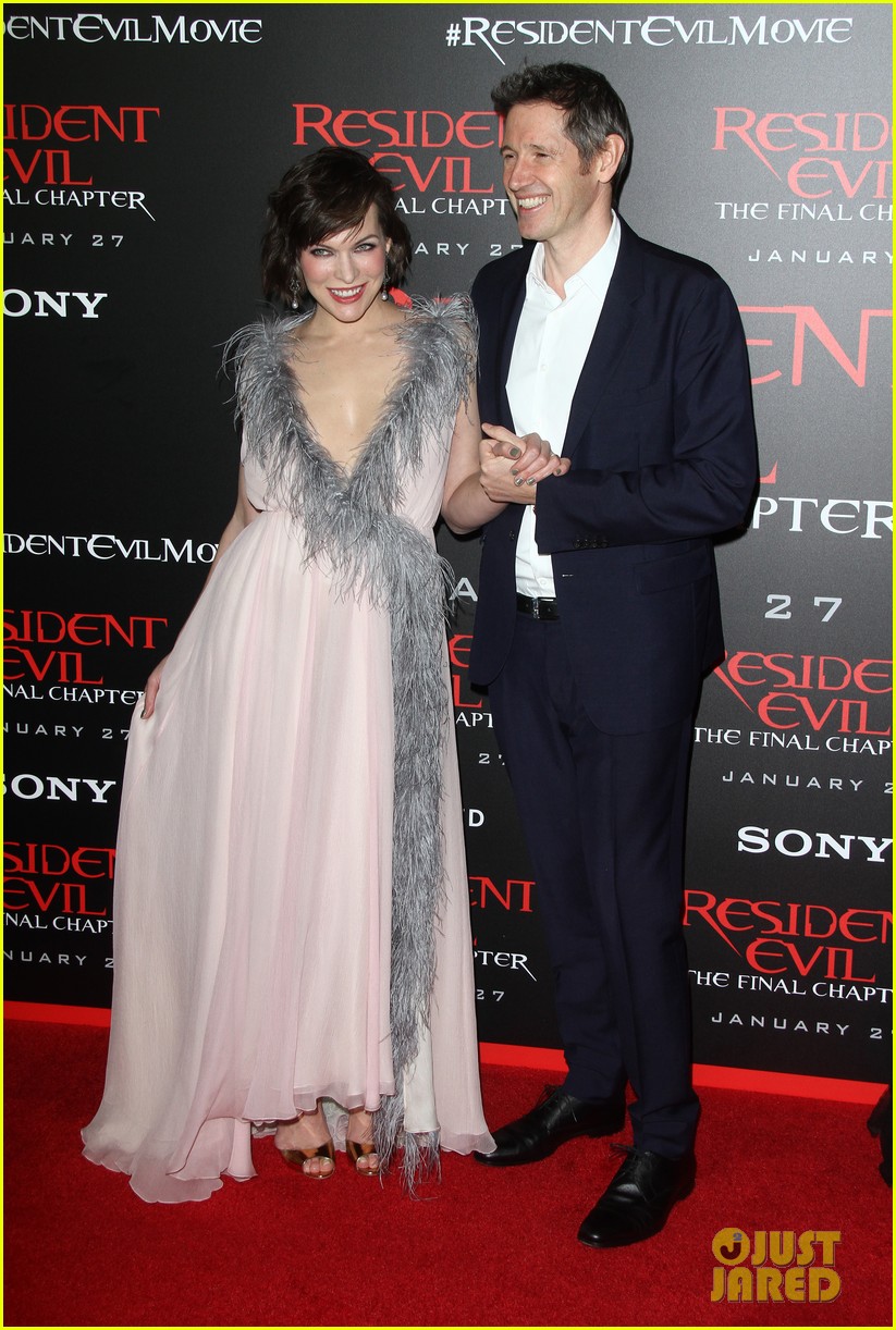 Ruby Rose Joins Milla Jovovich & Family At 'Resident Evil' L.A ...