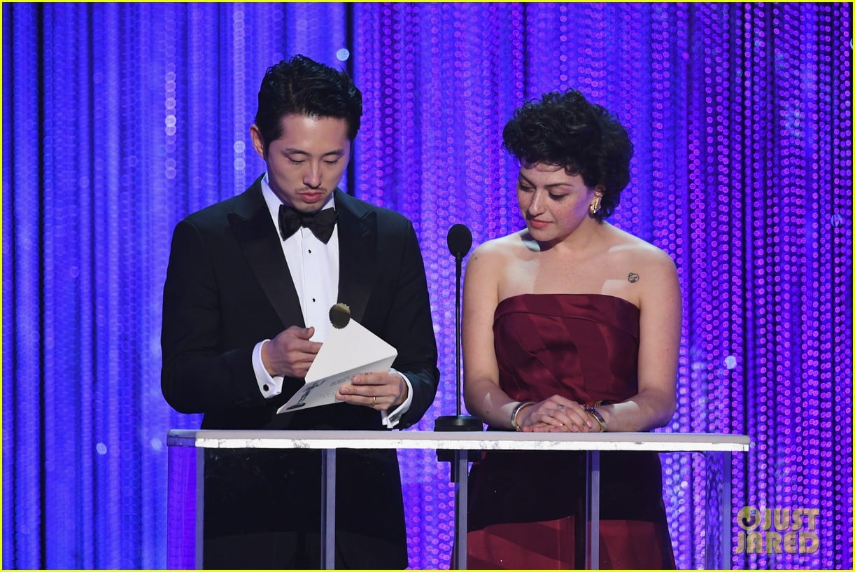 Steven Yeun & Alia Shawkat Present Together at SAG Awards 2017: Photo ...