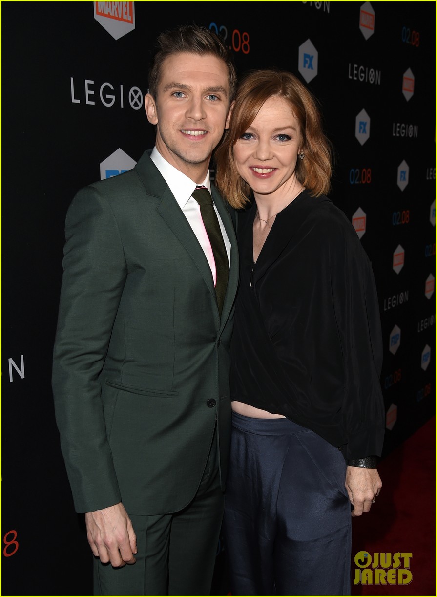 Dan Stevens Brings Wife Susie Hariet To 'Legion' Premiere - Watch New ...
