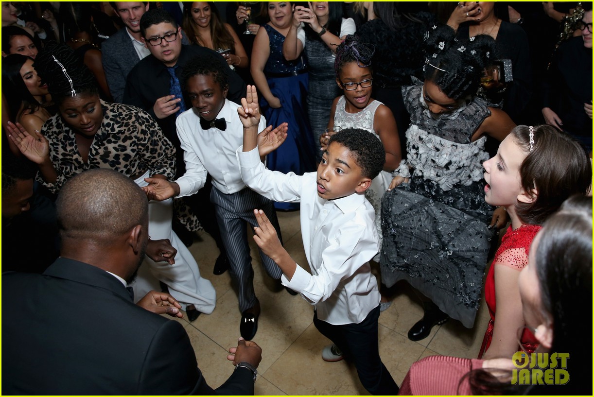 The 'Stranger Things' Kids Danced the Night Away After SAG Awards Win ...