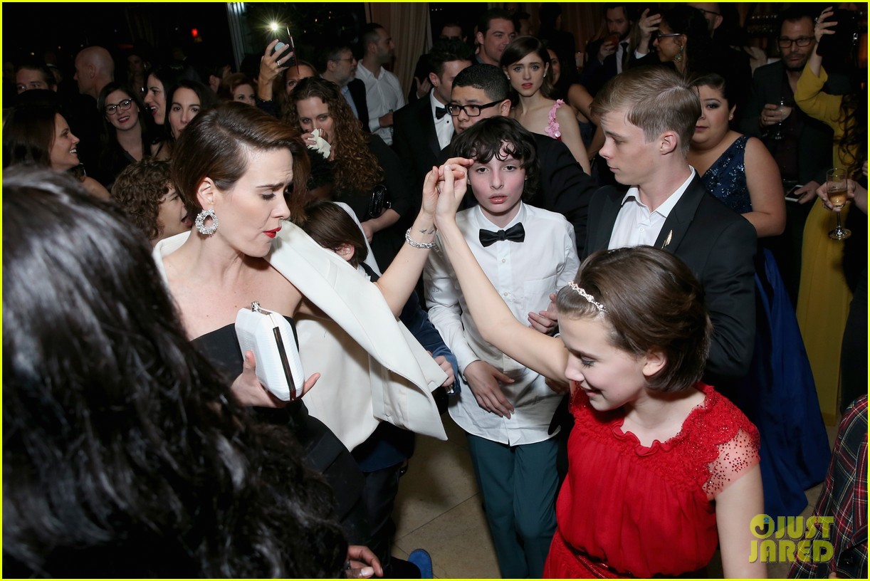 The 'Stranger Things' Kids Danced the Night Away After SAG Awards Win ...
