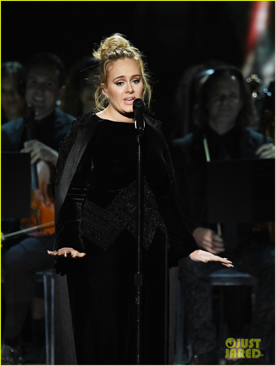Adele Stops George Michael Grammys Tribute, Asks to Start Again (Video ...