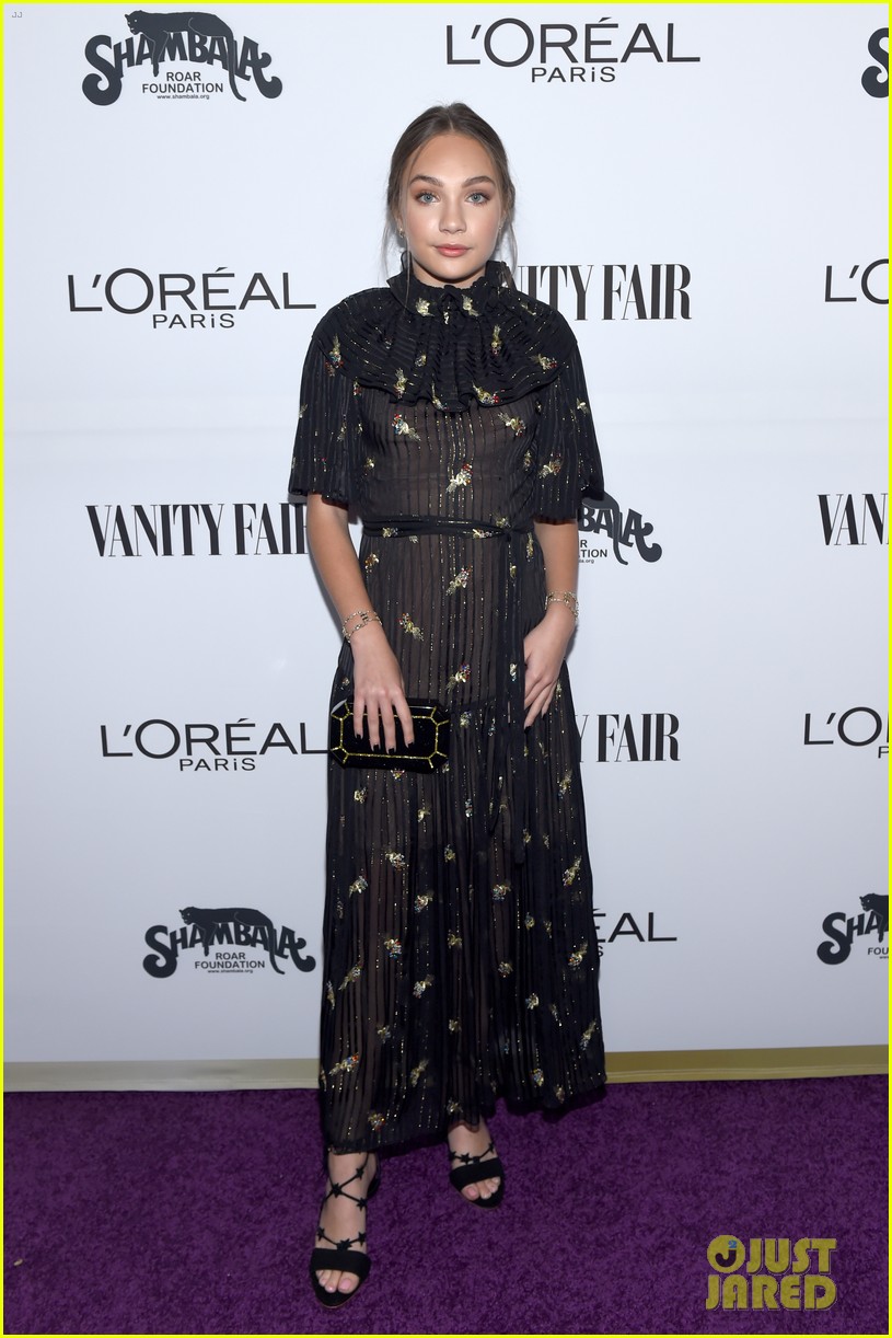 Dove Cameron, Maddie Ziegler, & Ariel Winter Glam Up for Vanity Fair's ...