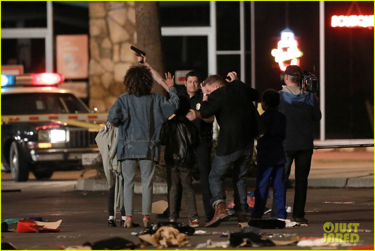 Halle Berry & Daniel Craig Film L.A. Riots Movie 'Kings': Photo 3852355 ...