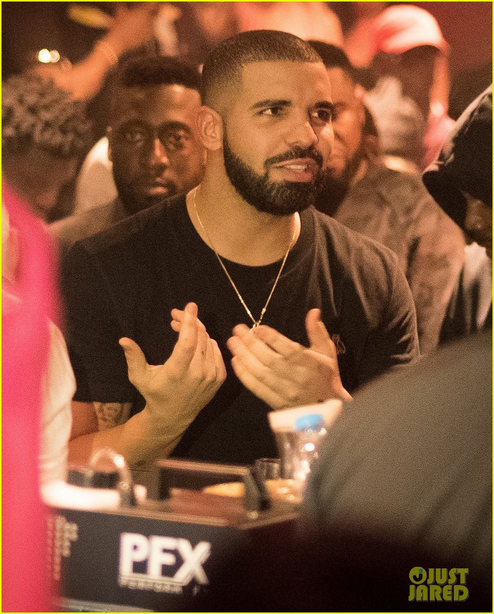 Drake Drops $30K During Secret Performance & Party for Close Friends ...