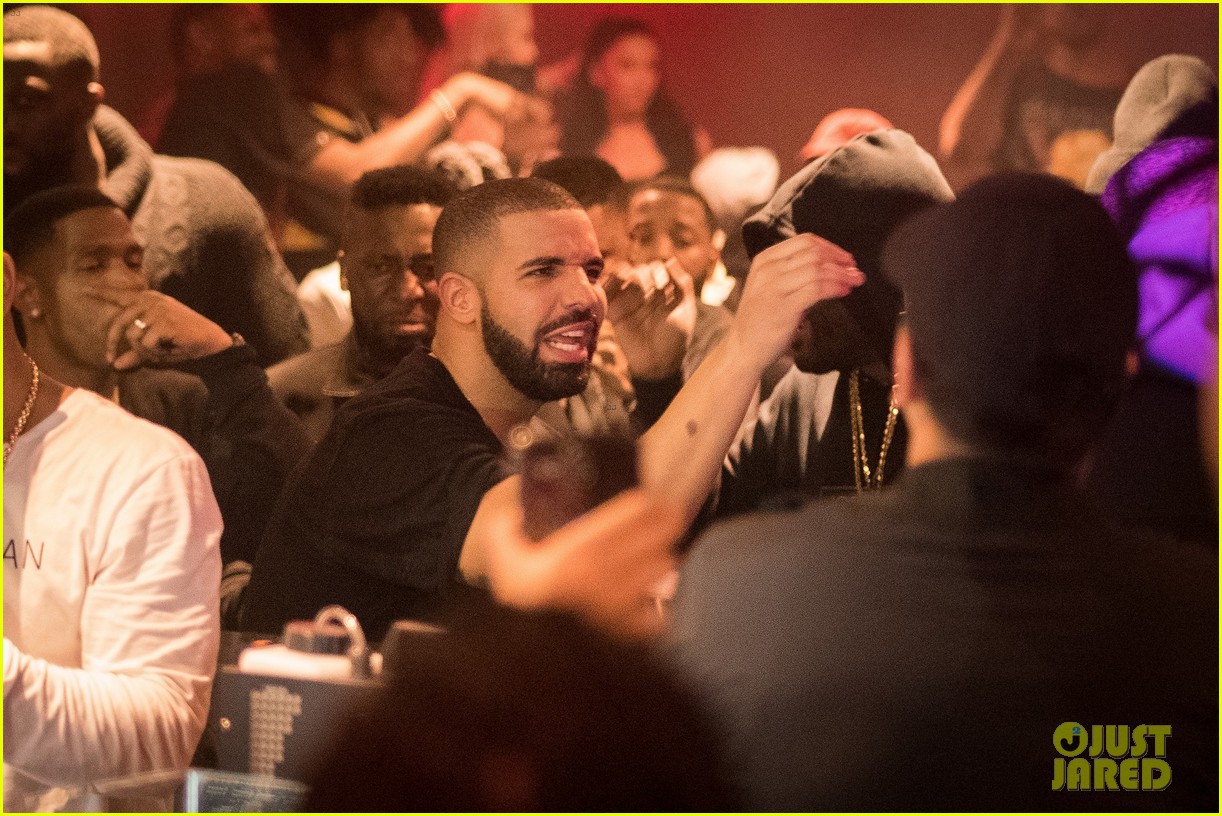 Drake Drops $30K During Secret Performance & Party for Close Friends ...