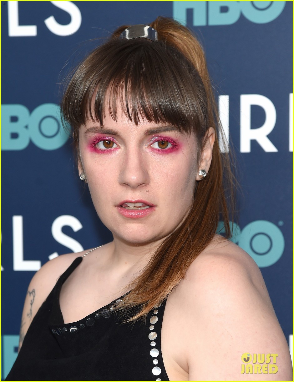 Lena Dunham Wears Dramatic Eye Makeup for 'Girls' Final Season Premiere ...