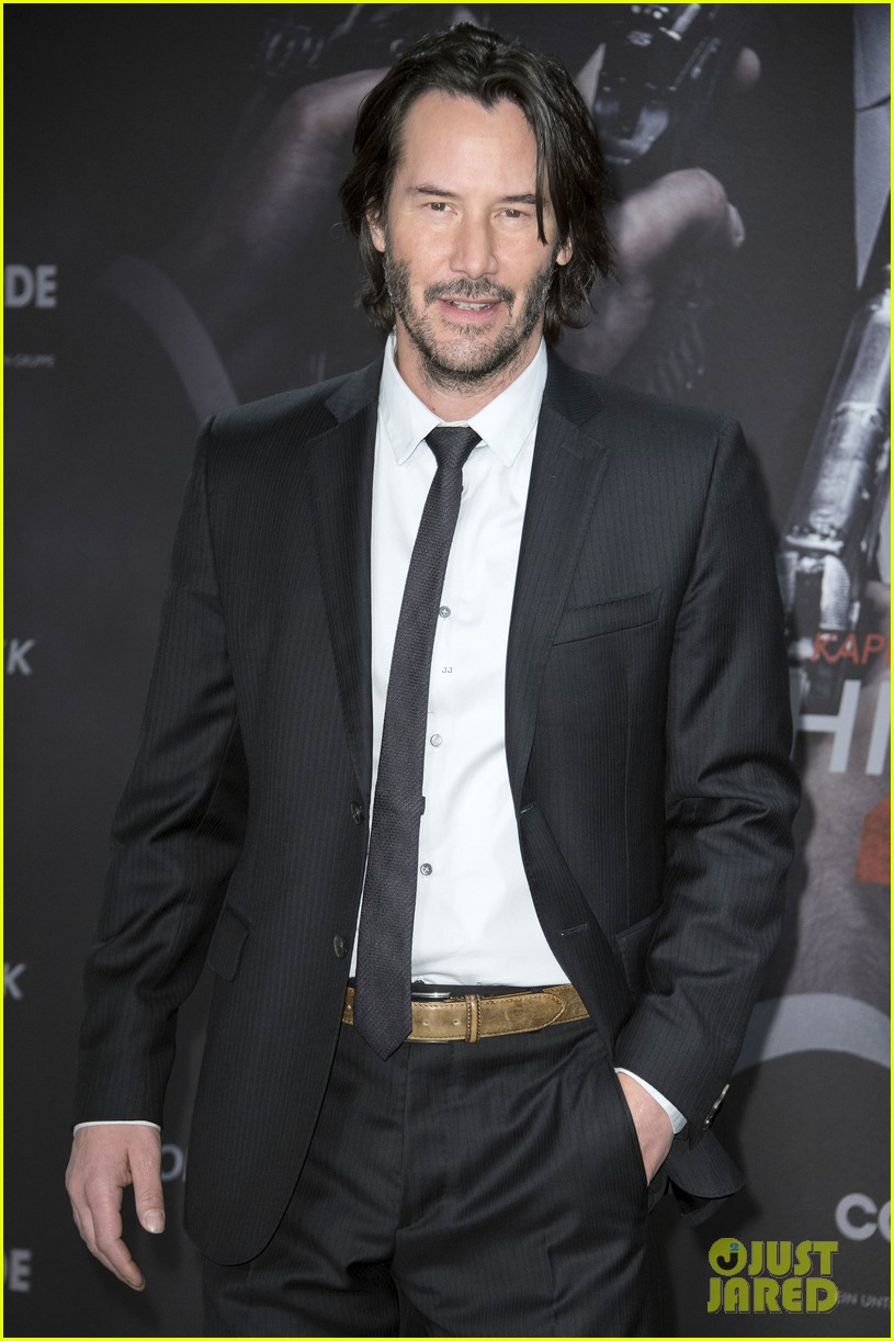 Keanu Reeves Praises 'Passengers' Despite Losing Leading Role!: Photo ...