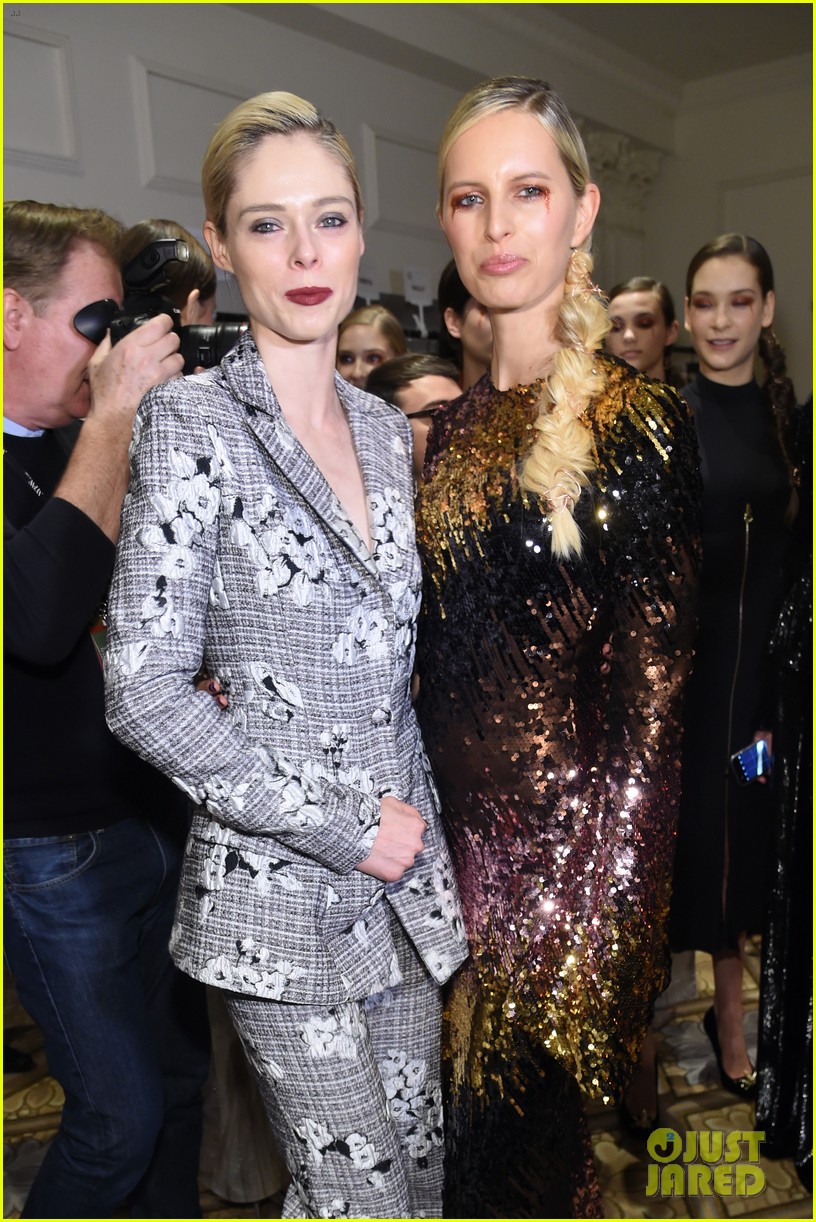 Samira Wiley & Fiancee Lauren Morelli Attend Christian Siriano's ...