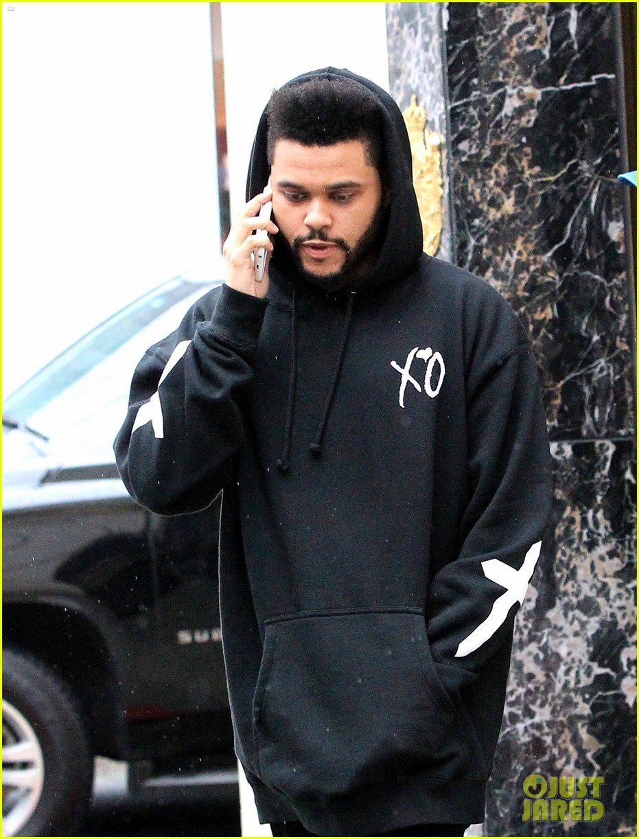 The Weeknd Puts His Stamp of Approval on This 'Starboy' & 'Stranger ...