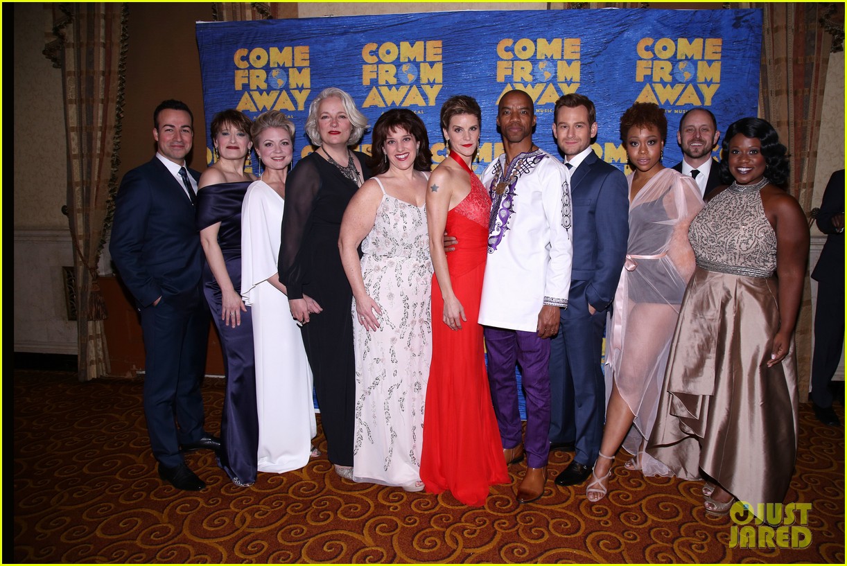 Photo: come from away broadway rave reviews 01 | Photo 3873314 | Just Jared