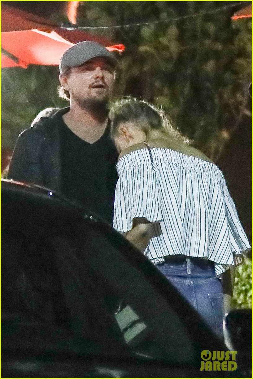 Leonardo DiCaprio's Girlfriend Nina Agdal Cuddles Up to Him After ...