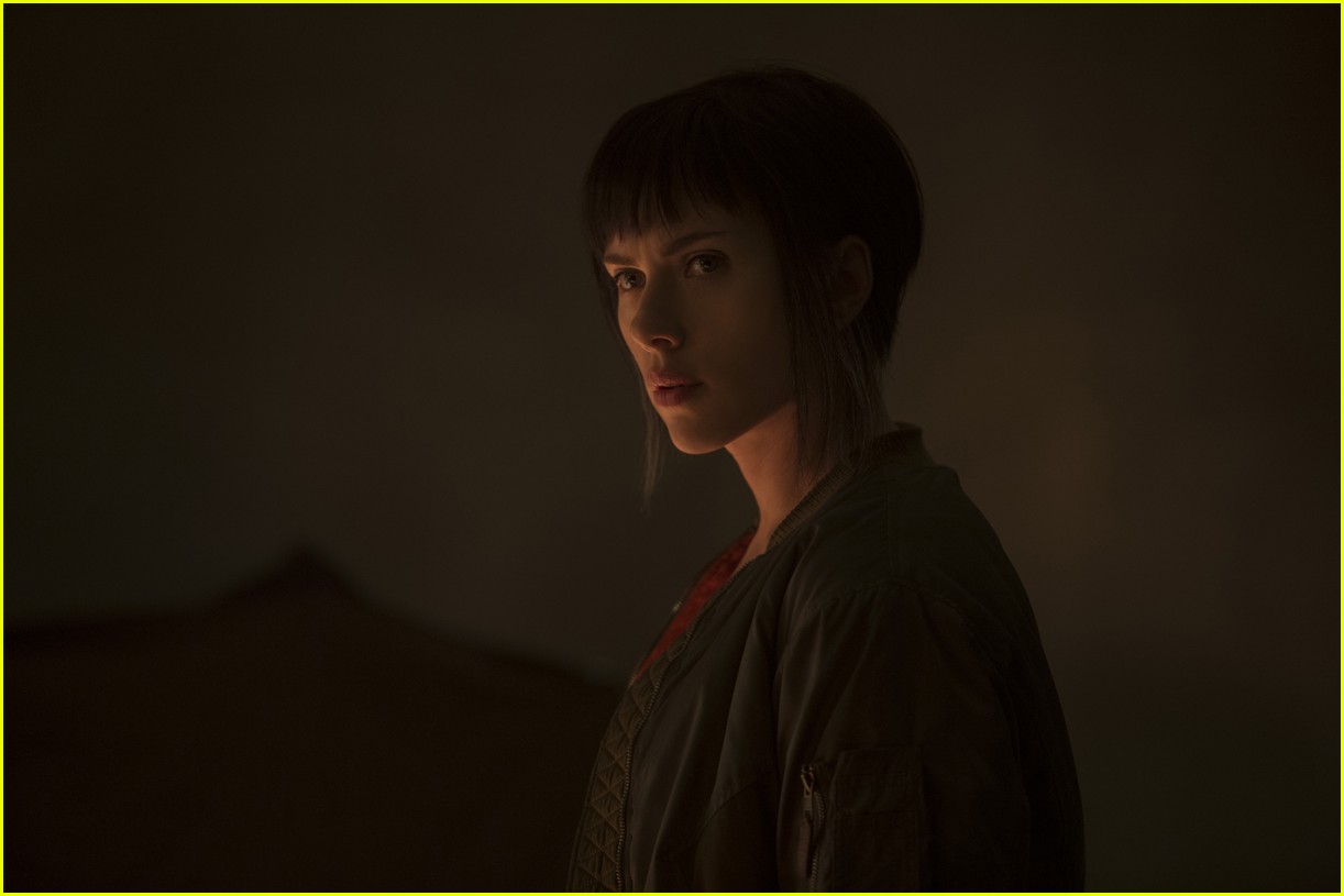 'Ghost in the Shell' Opening Scene - Watch First Five Minutes of ...