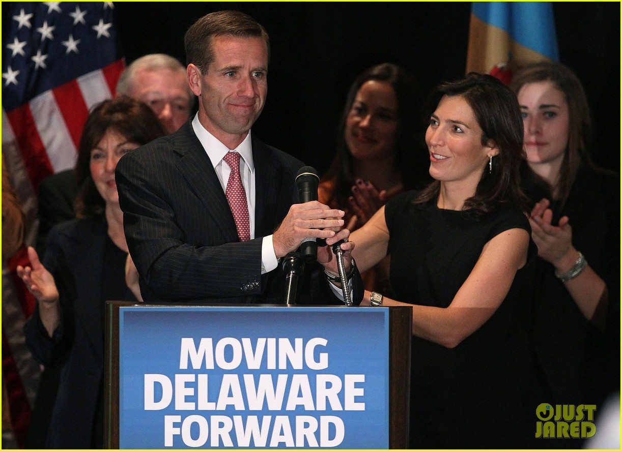 Beau Biden's Widow is Dating His Married Brother Hunter: Photo 3868785 ...