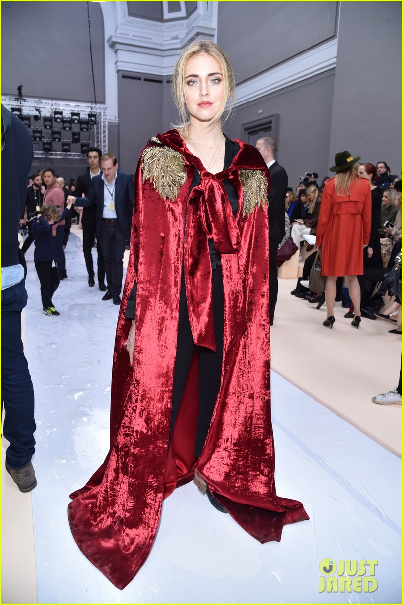 Solange Knowles, Isabelle Huppert & Emma Roberts Step Out In Style For ...