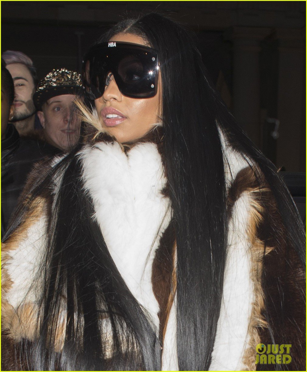 Nicki Minaj Shoots Remy Ma Diss Track 'No Frauds' Music Video in London ...