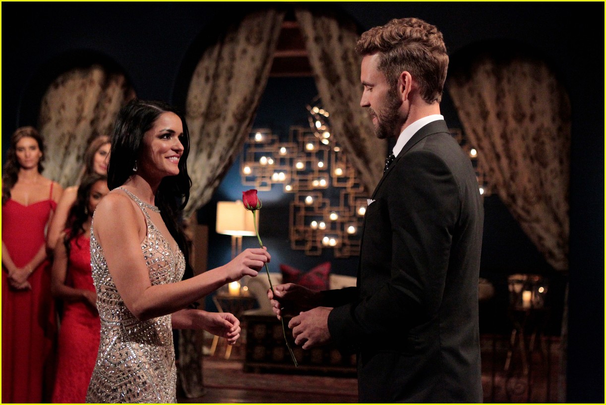 The Bachelor's Raven Gates' Ex-Boyfriend Fires Back at Her Claims of ...