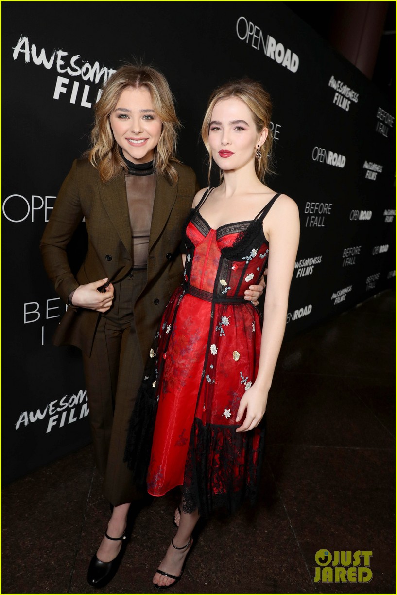 Zoey Deutch & Halston Sage Premiere 'Before I Fall' in L.A.: Photo ...