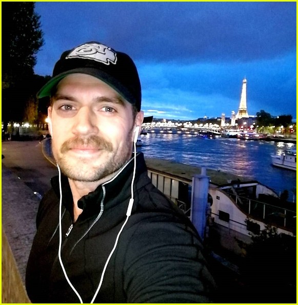 Henry Cavill Sports Mustache in 'Mission Impossible 6' Set Pic!: Photo ...