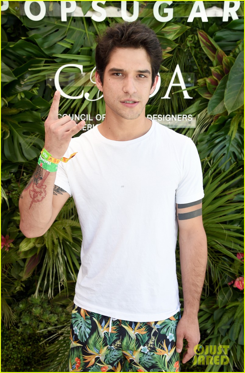 Jamie Chung, Aja Naomi King, Jack Falahee, & More Party at Coachella ...