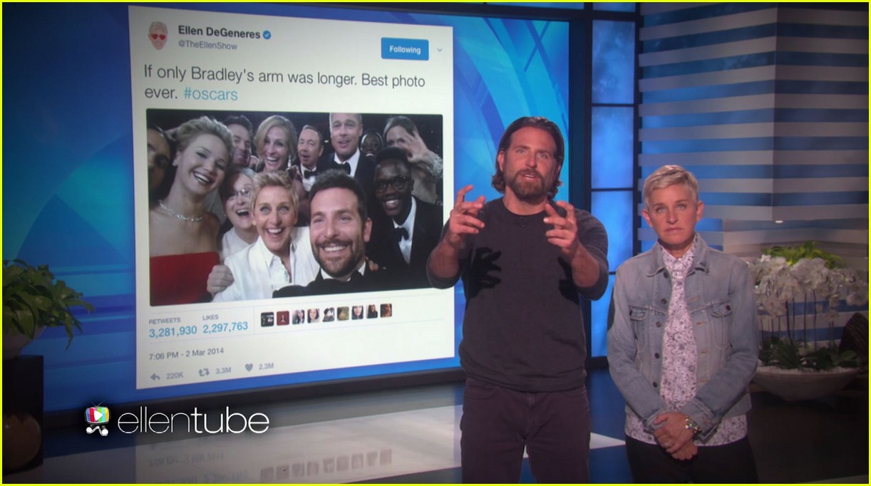 Ellen Degeneres Selfie Tweet