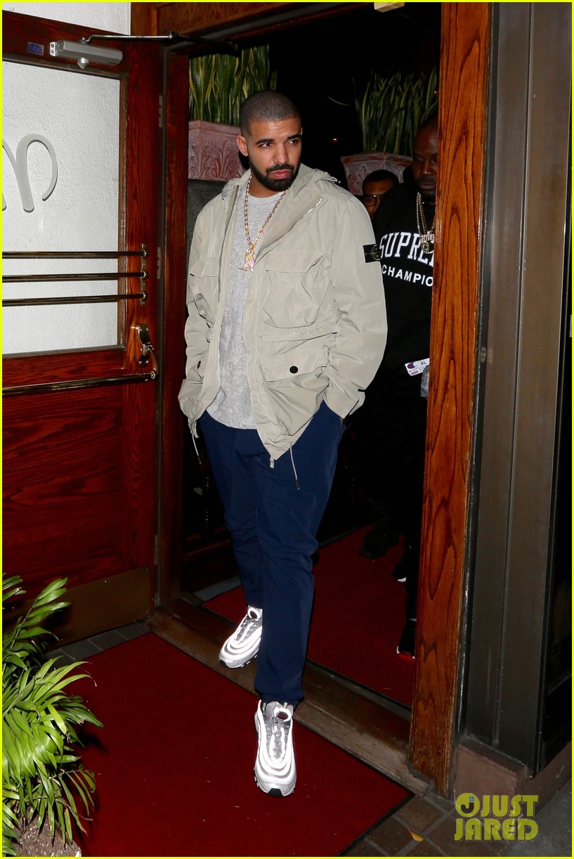 Drake's Trainer Reveals How the Entertainer Stays So Fit: Photo 3882342 ...