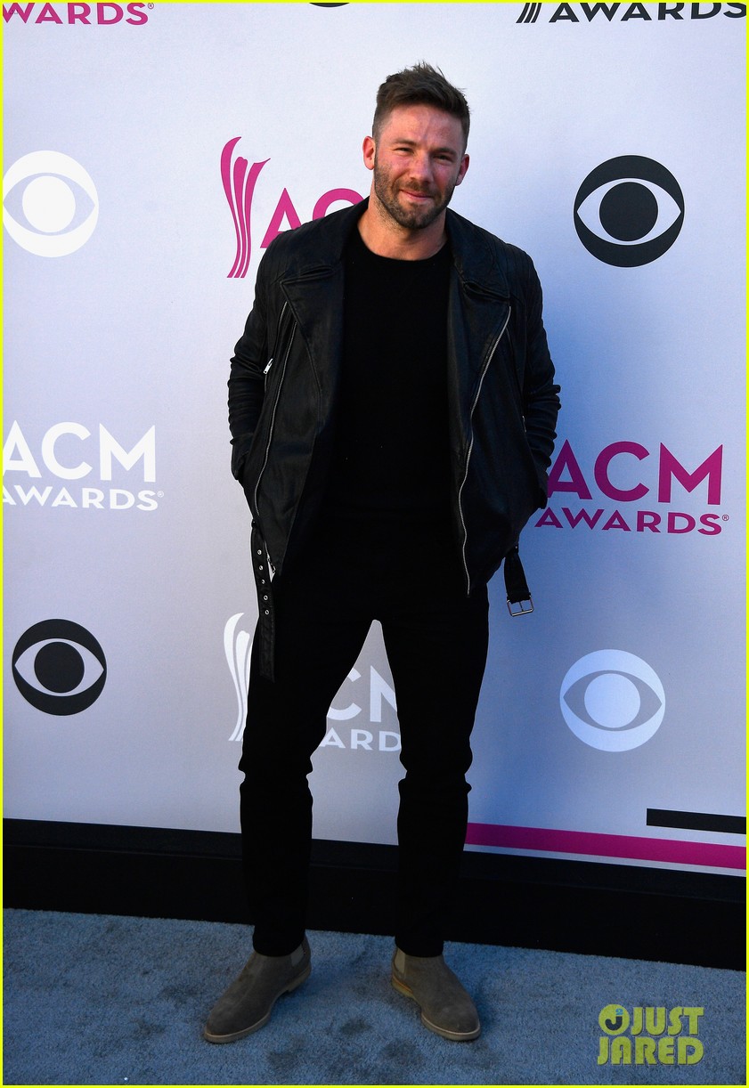 Julian Edelman & Derek Carr Represent NFL at ACM Awards 2017: Photo ...