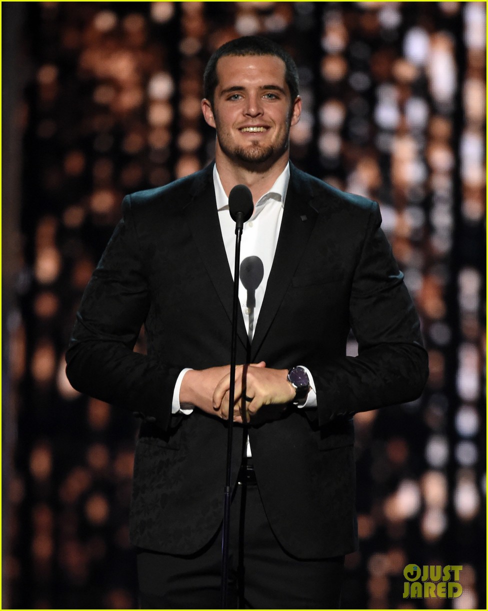 Julian Edelman & Derek Carr Represent NFL at ACM Awards 2017: Photo ...