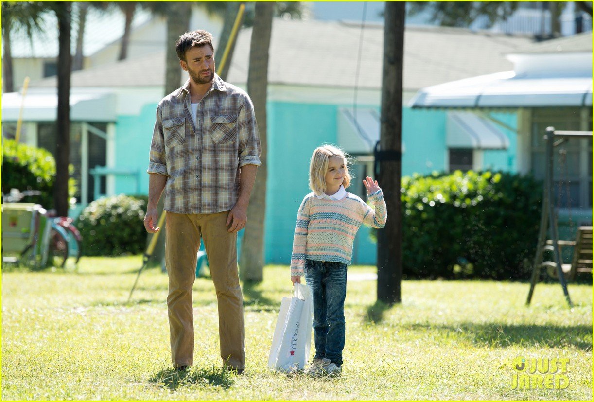 These Stills of Chris Evans in 'Gifted' Prove He'd Be a Great Dad ...