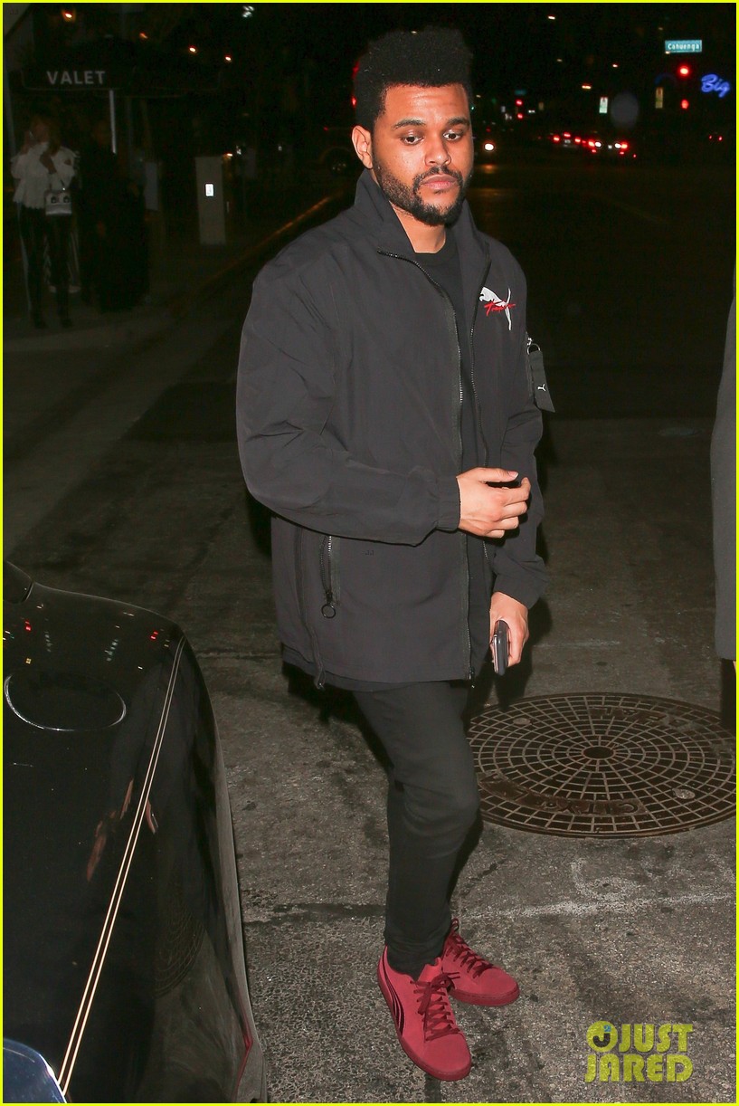 Selena Gomez & The Weeknd Kick Off Their Weekend With Romantic Dinner ...