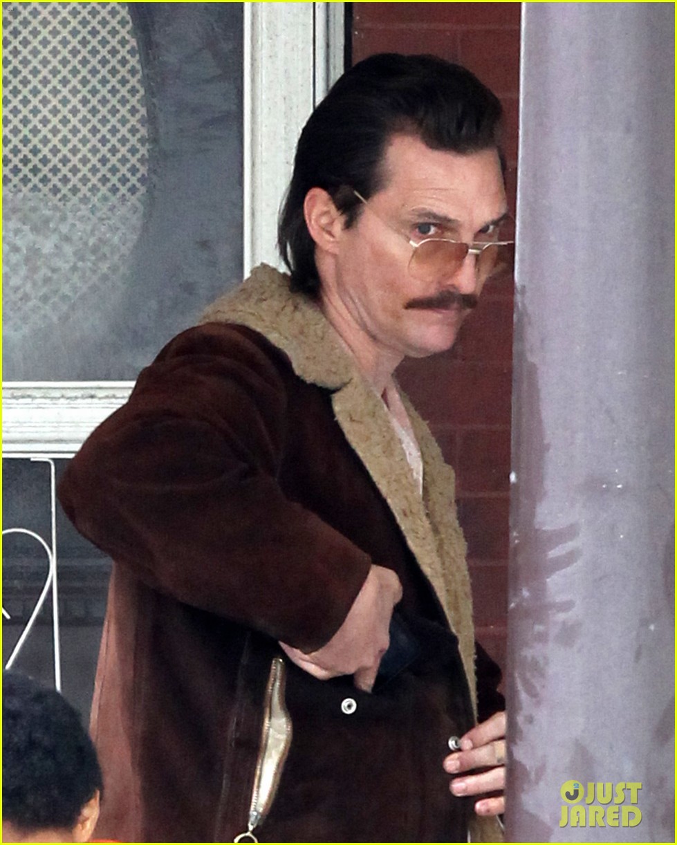 Matthew McConaughey Has Longer Hair & Mustache for 'White Boy Rick ...