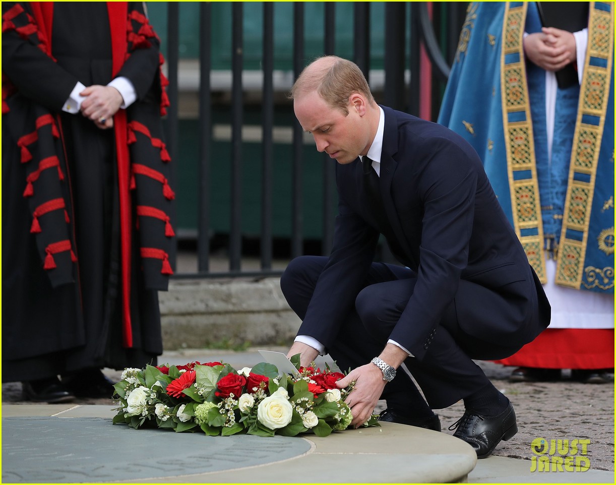 Kate Middleton, Prince William & Prince Harry Honor Victims Of London ...