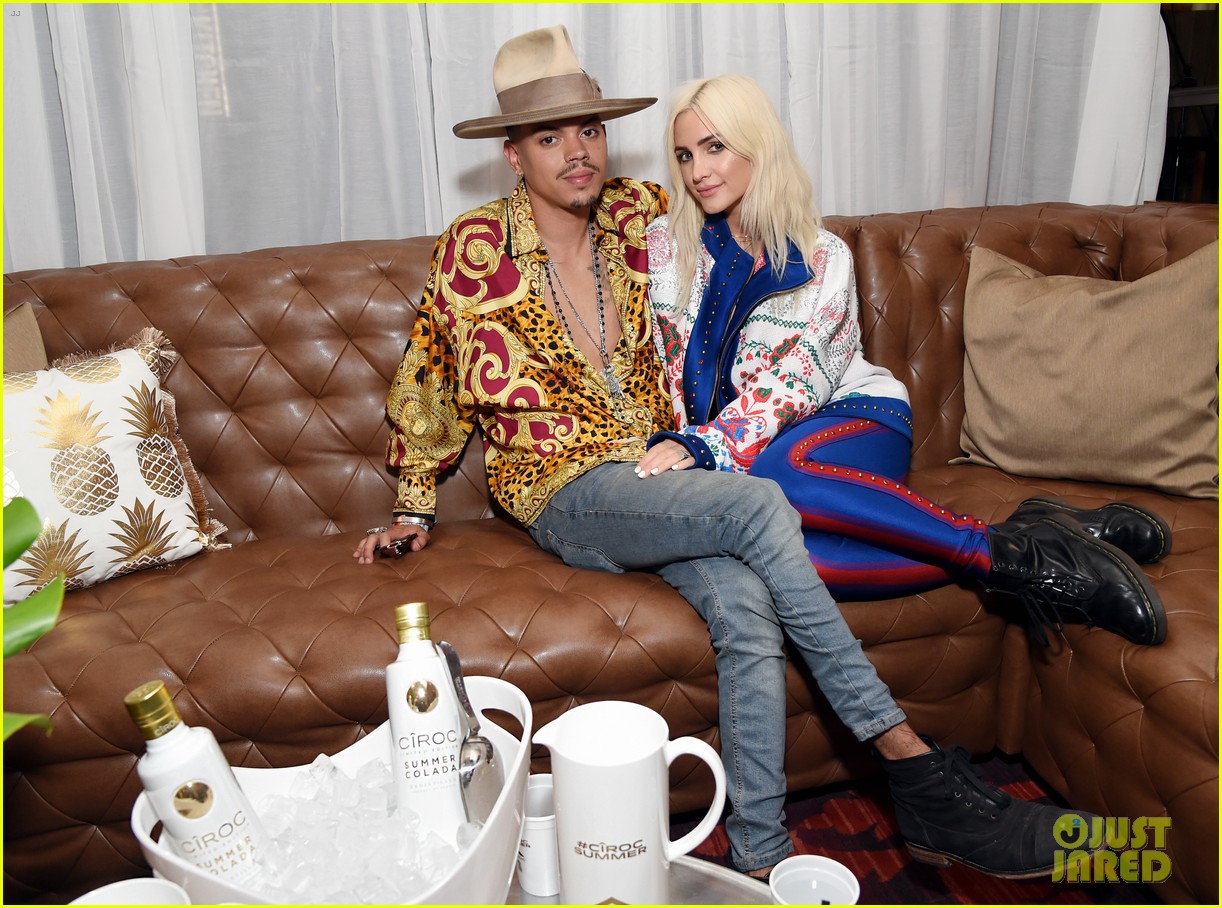 Ashlee Simpson's Dad Shows Off His Coachella Style: Photo 3886167 ...