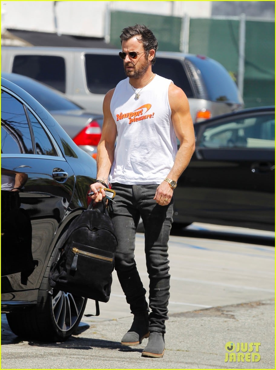 Justin Theroux Muscles Up After Tuesday Afternoon Workout!: Photo ...