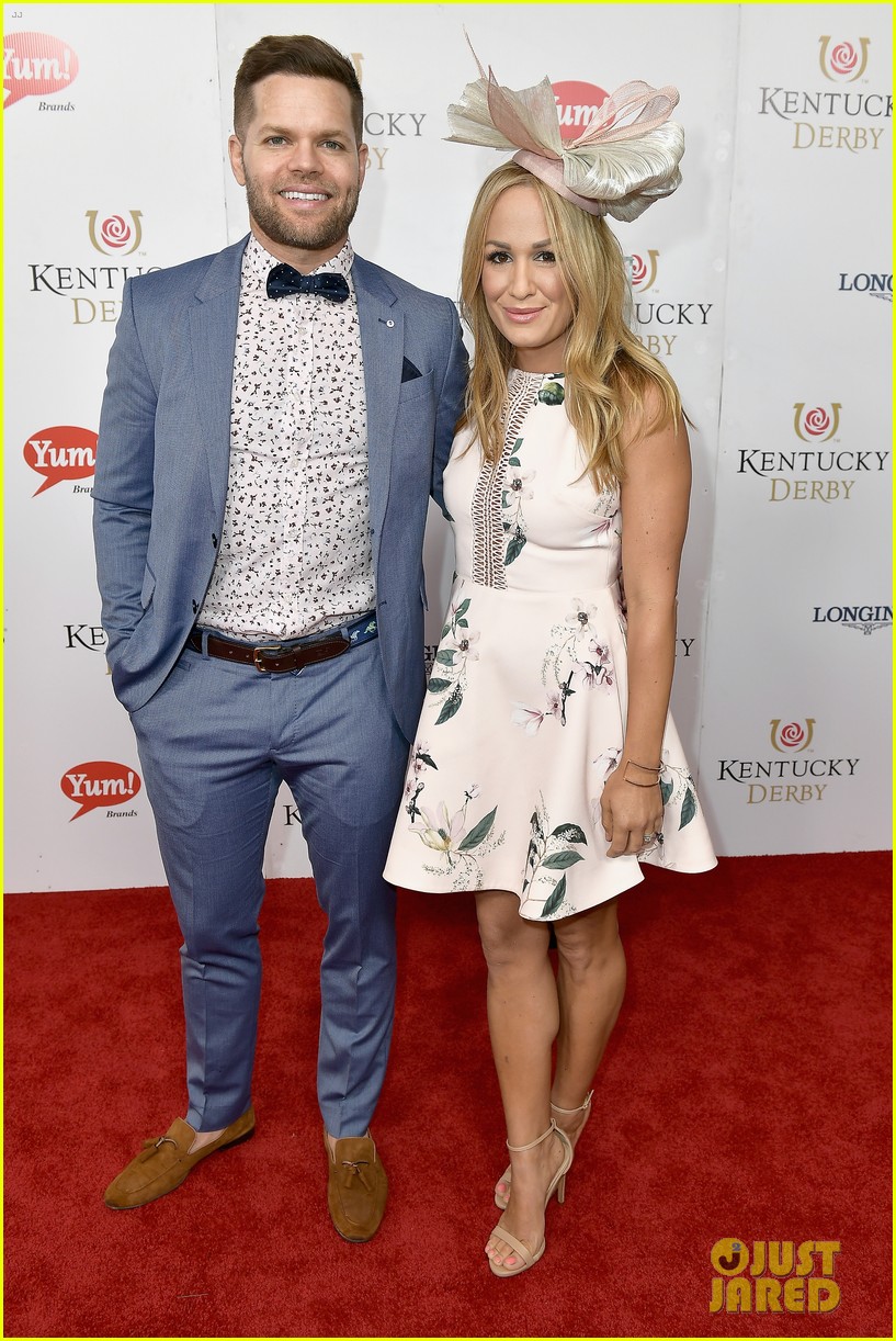 Stephen Amell & Josh Henderson Are Dapper Derby Dudes!: Photo 3895794 ...