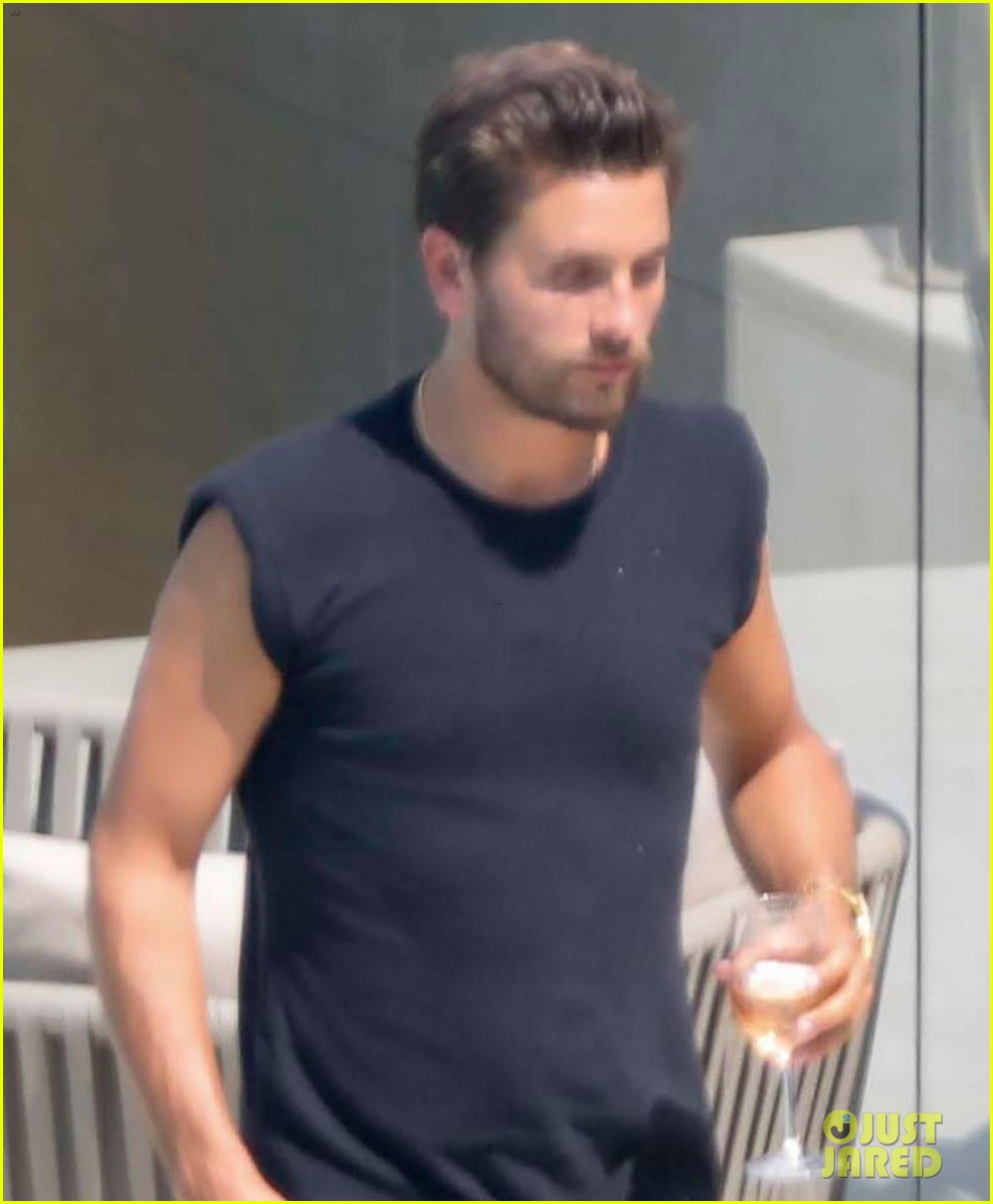 Scott Disick Flaunts Pool PDA with Another Woman in Cannes: Photo ...