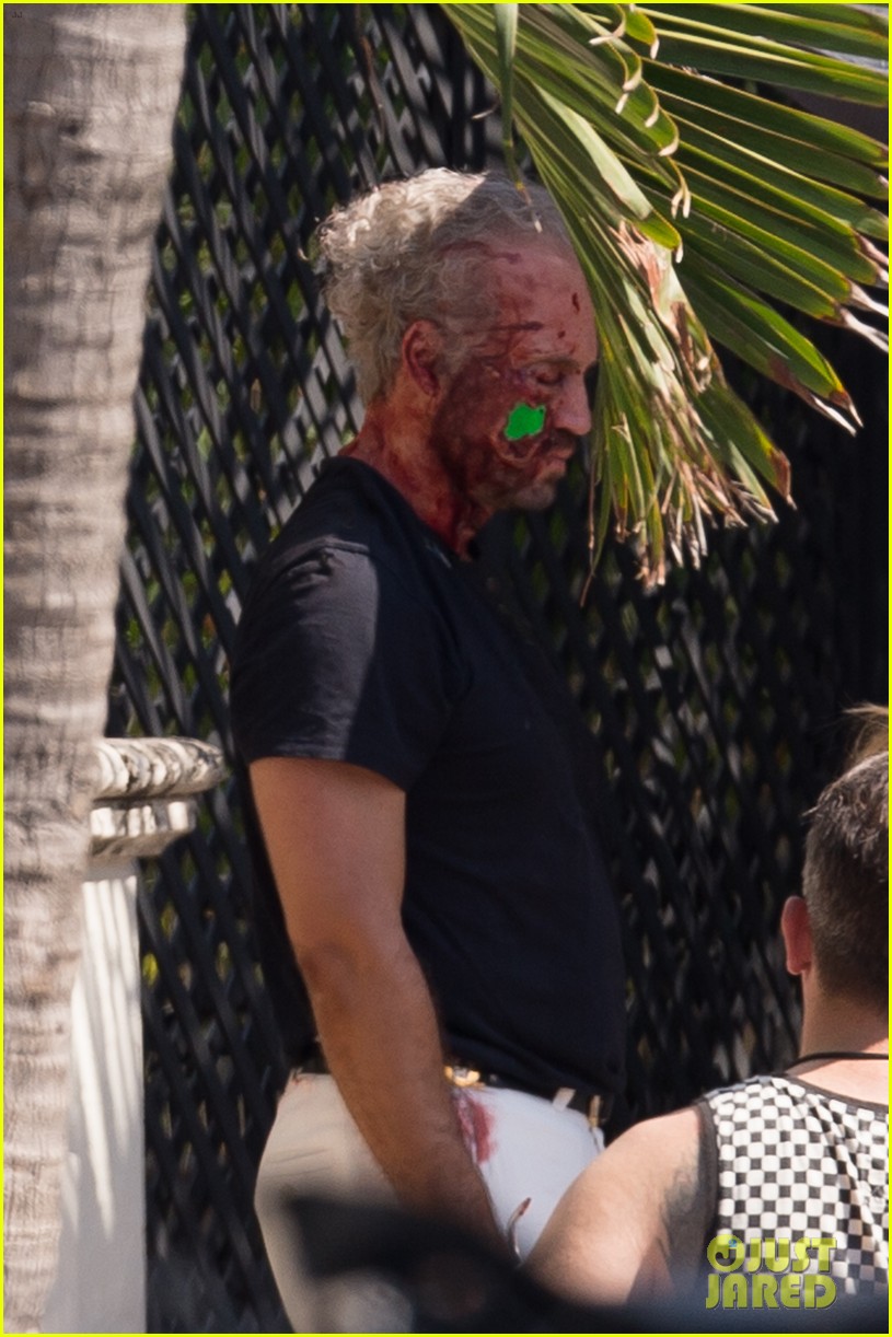 Ricky Martin Finds Dead Body in Bloody 'American Crime Story' Scene ...