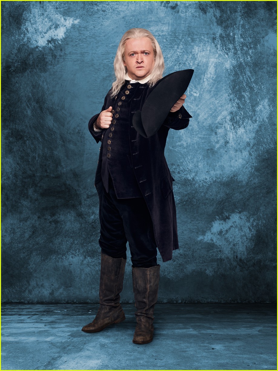 Fox Cancels 'Making History,' 'APB' & 'Son of Zorn': Photo 3897660 ...