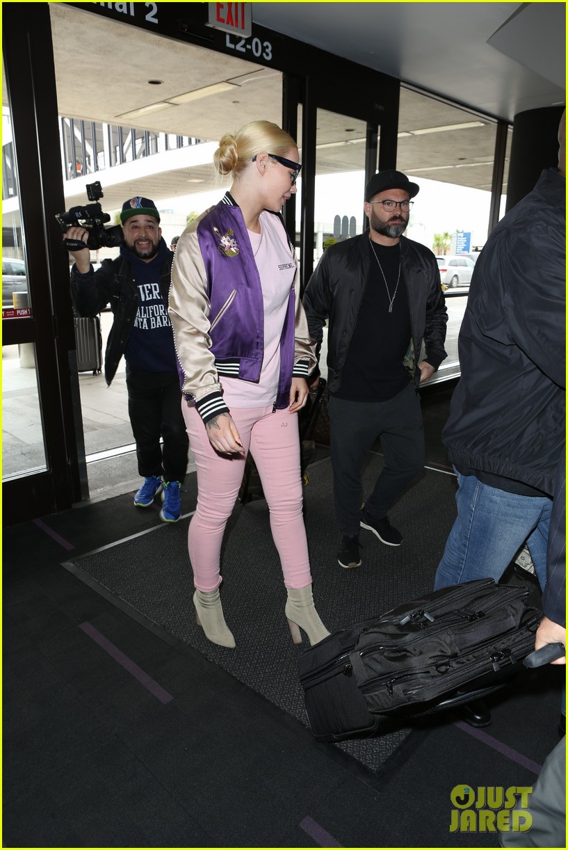 Iggy Azalea Jets to NYC For Debut 'Switch' Performance: Photo 3906282 ...
