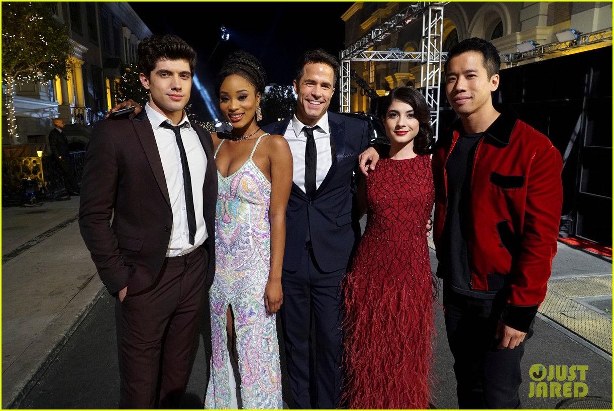 JustJared.com's Jared Eng Guest Stars on 'Famous in Love' as Himself ...