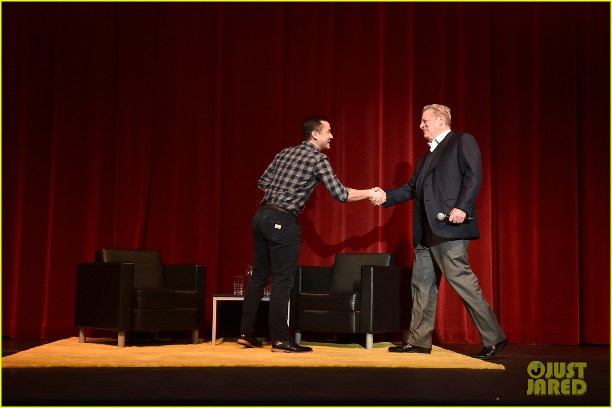 Joseph Gordon-Levitt Steps Out After Second Baby News: Photo 3896005 ...