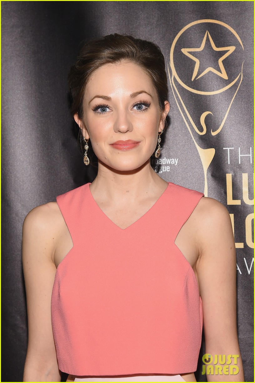 Jennifer Morrison, Matthew Perry & Cobie Smulders Step Out For Lucille ...