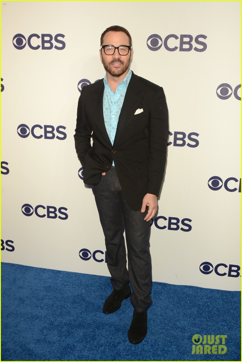 Tony Romo Steps Out For CBS Sports at NYC Upfronts 2017: Photo 3900597 ...