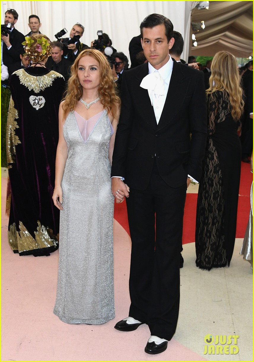 Mark Ronson's Wife Josephine de La Baume Files for Divorce : Photo ...